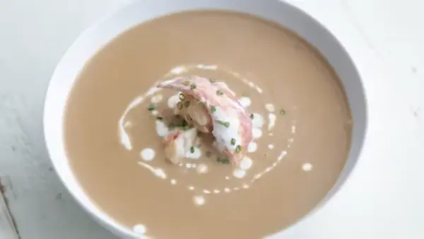 Easy Lobster Bisque Soup Recipe That Tastes Like Fine Dining