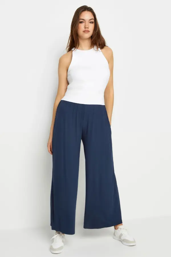 How to Style Culottes: Outfit Ideas For Women