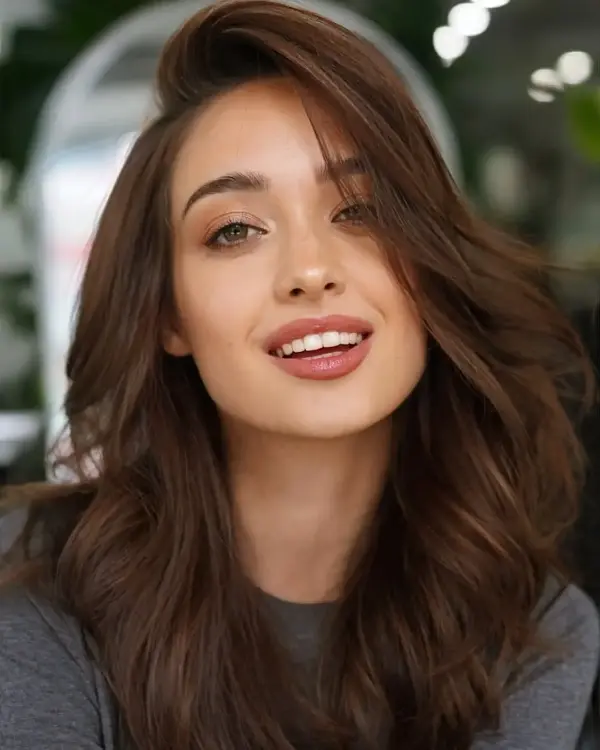 10 Flattering Haircuts for Rectangle Face Shape