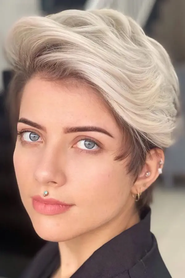 15 Best Hairstyles for Diamond Face Shape